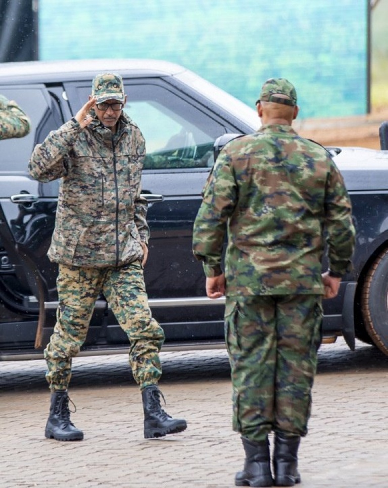 President Kagame Presides Over Training Exercise In Army Fatigues - KT ...