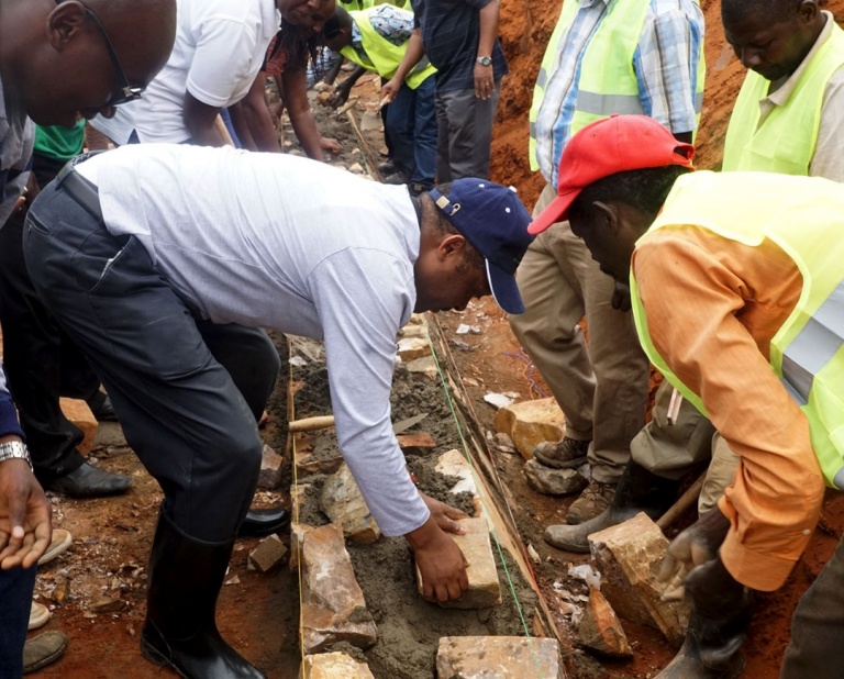 Rwandans Conduct First Umuganda for 2019 in Style – KT PRESS