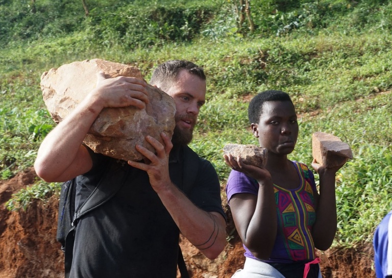 Rwandans Conduct First Umuganda for 2019 in Style – KT PRESS