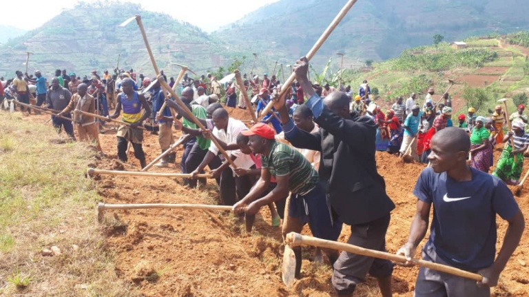 Bye Bye August: How Rwandans Embraced Umuganda – KT PRESS