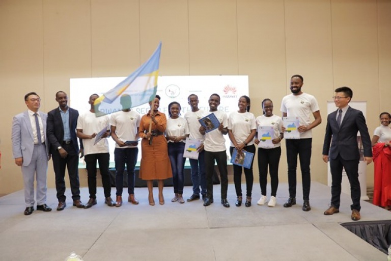 Rwandans Head to China’s Huawei for Technology Skills Transfer – KT PRESS