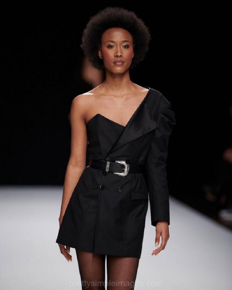 Miss Rwanda Akiwacu Shines at Paris Fashion Week – KT PRESS