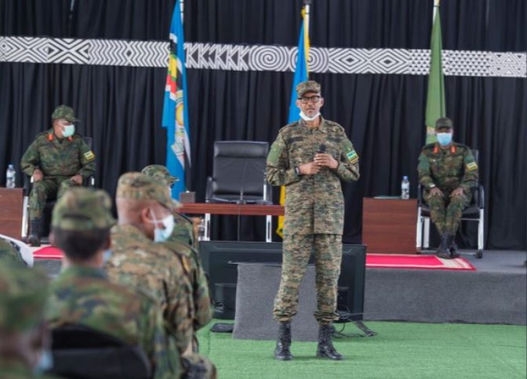 Kagame Meets RDF Officers at Rwanda Military Academy in Gako - KT PRESS