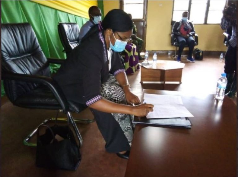 How President Kagame Received A Will From An Elderly Genocide Widow ...