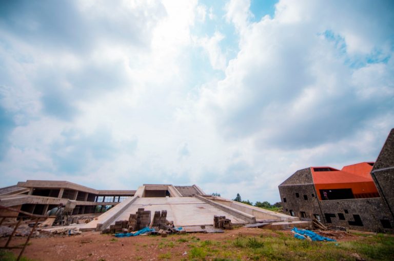 School of Mining, Architecture and Headquarters: UR's New Face In the ...