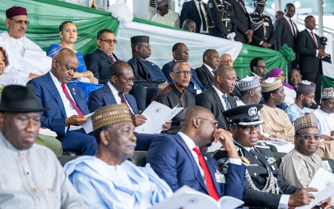 PHOTOS: President Kagame Attends Swearing-In Of Nigeria’s President ...