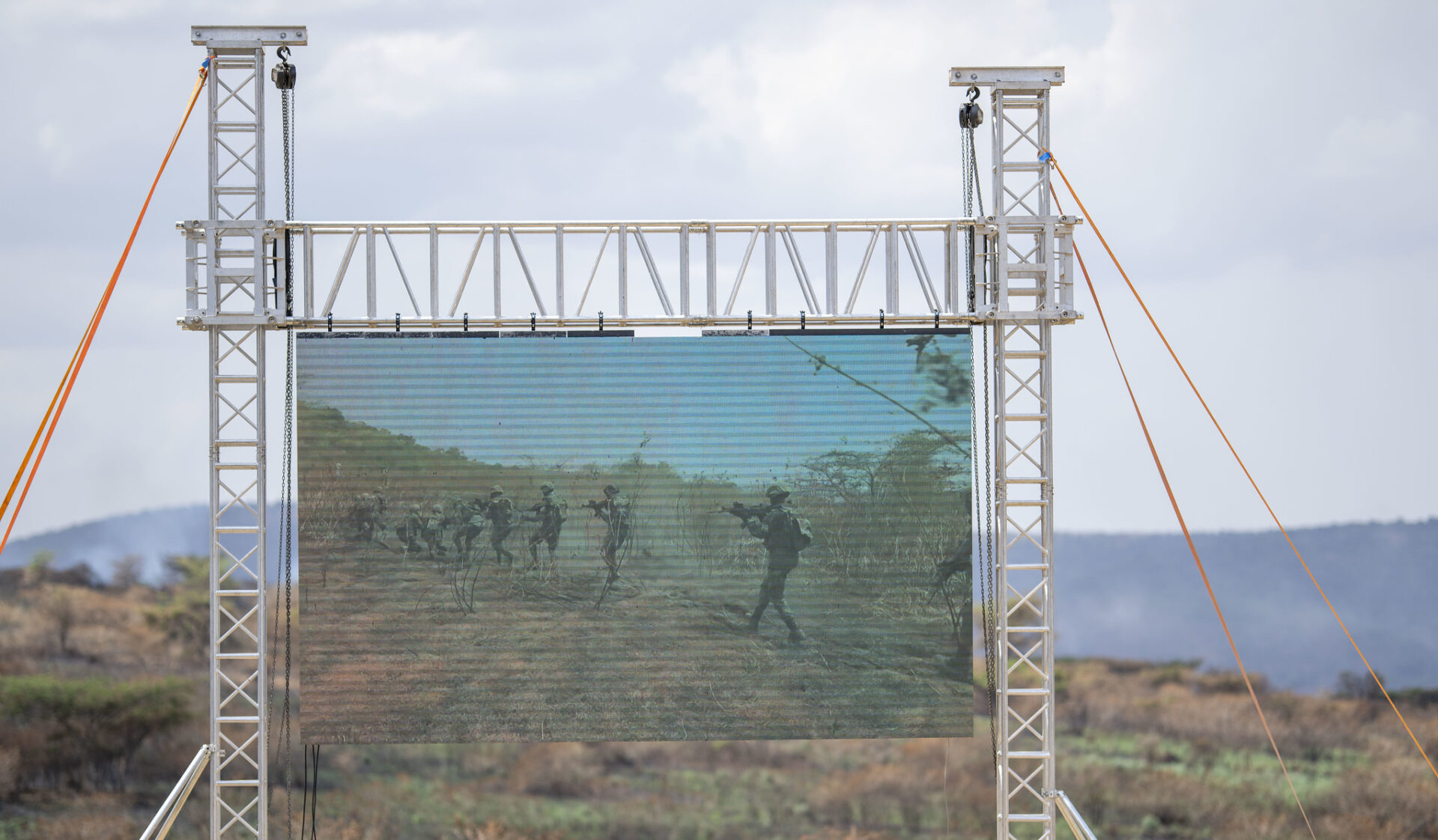 PHOTOS: President Kagame Oversees Finale Of RDF “Hard Punch” Exercise ...