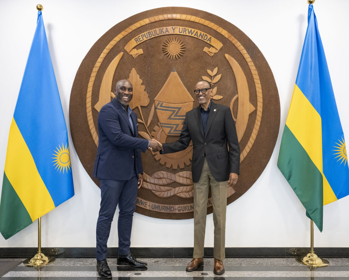 PHOTOS: When President Kagame Met Kwita Izina Stars - KT PRESS