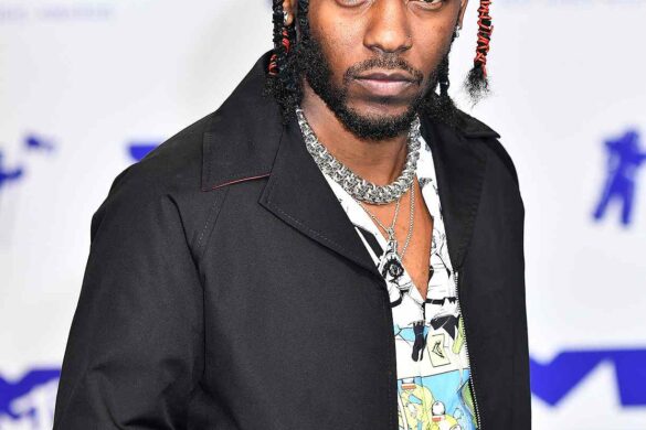 Singer Kode Ventures Into Fashion Industry – KT PRESS