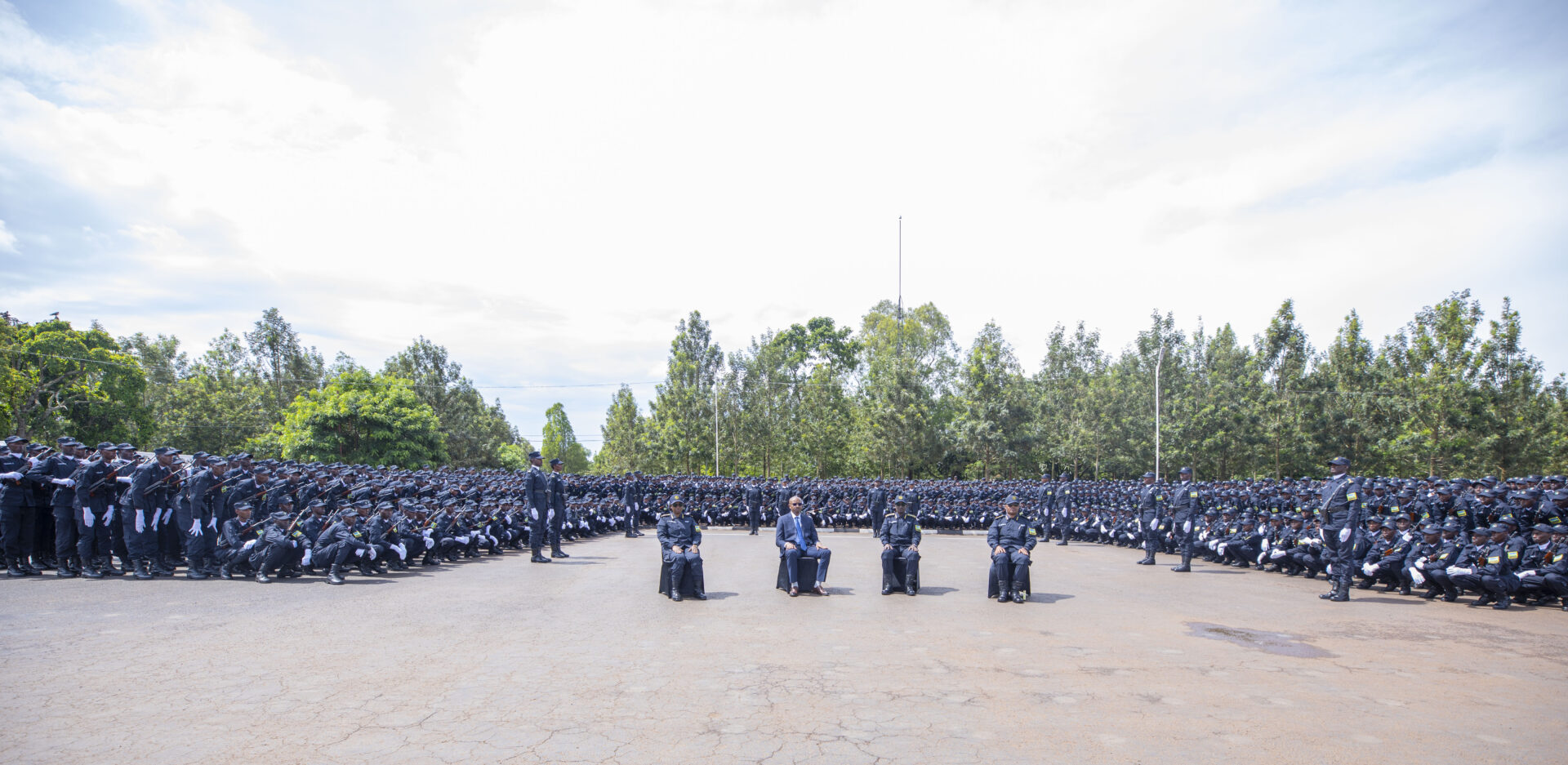 Over 2000 complete Basic Police Course - KT PRESS