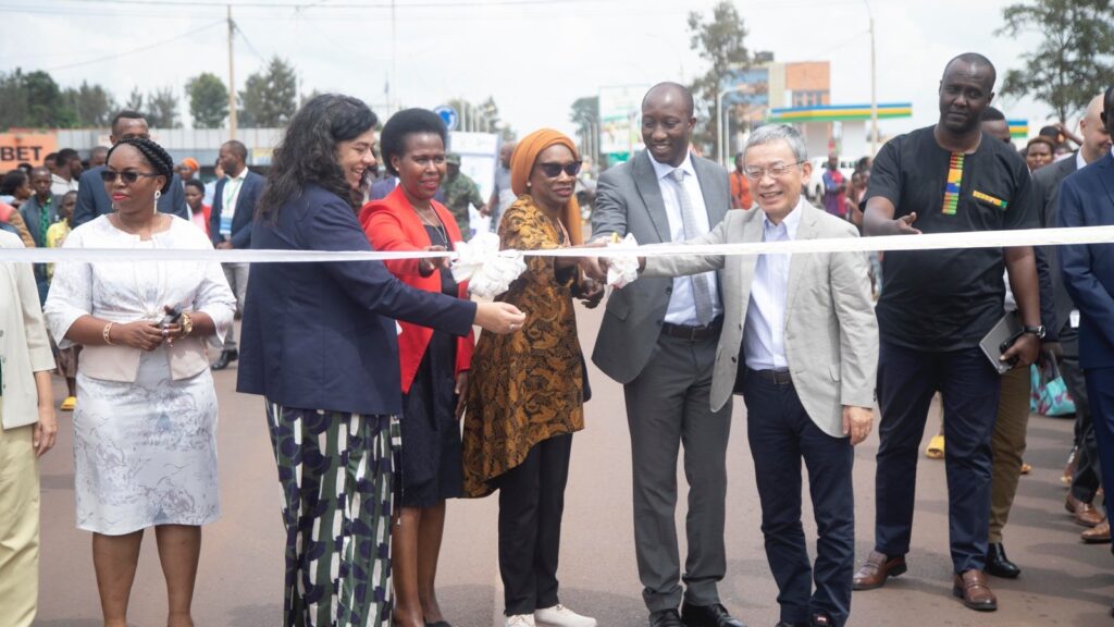 IN PHOTOS: Newly Inaugurated Kagitumba-Kayonza - Rusumo Road To Connect ...