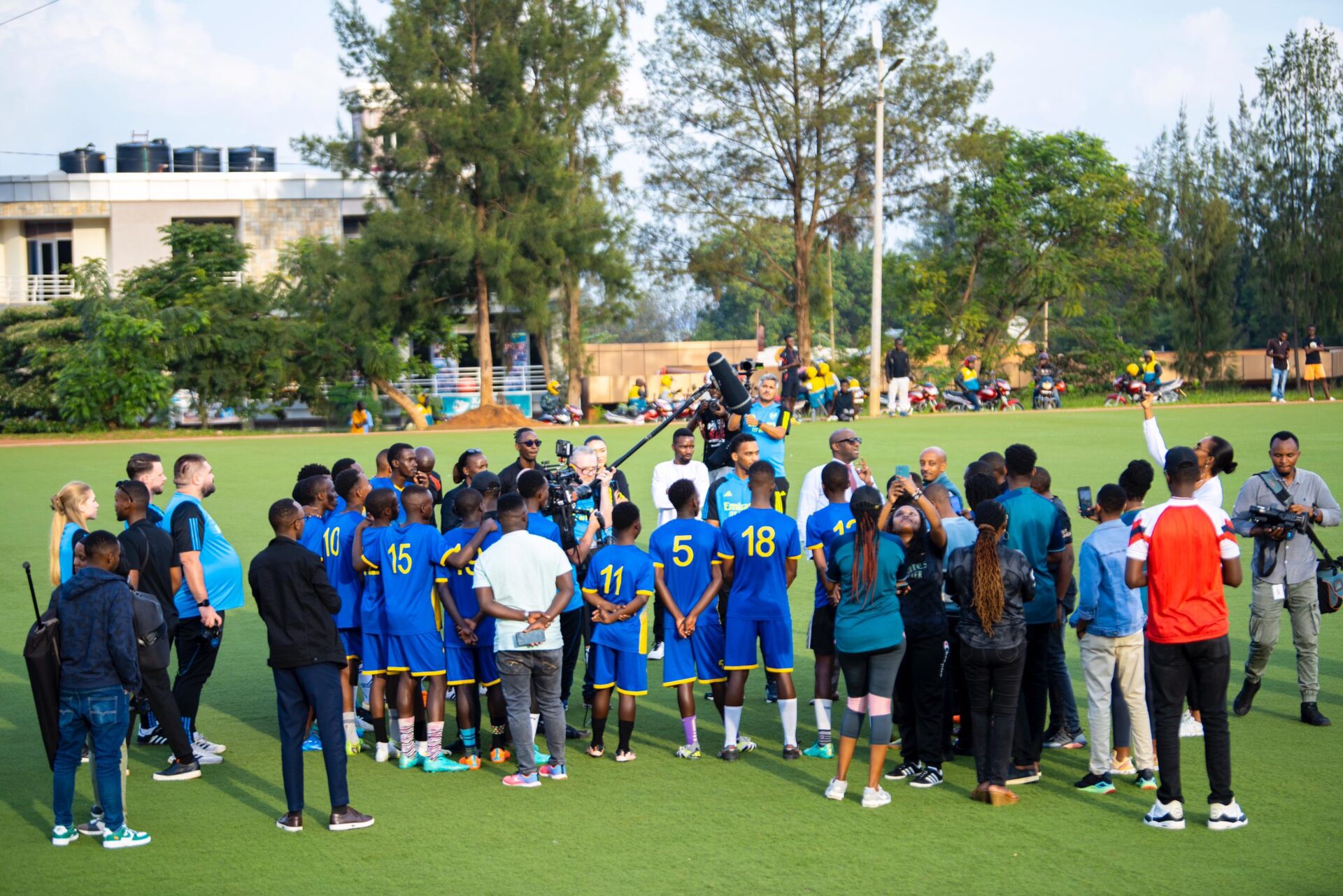 PHOTOS: Arsenal’s Jurriën Timber In Rwanda, Meets Football Youngsters ...