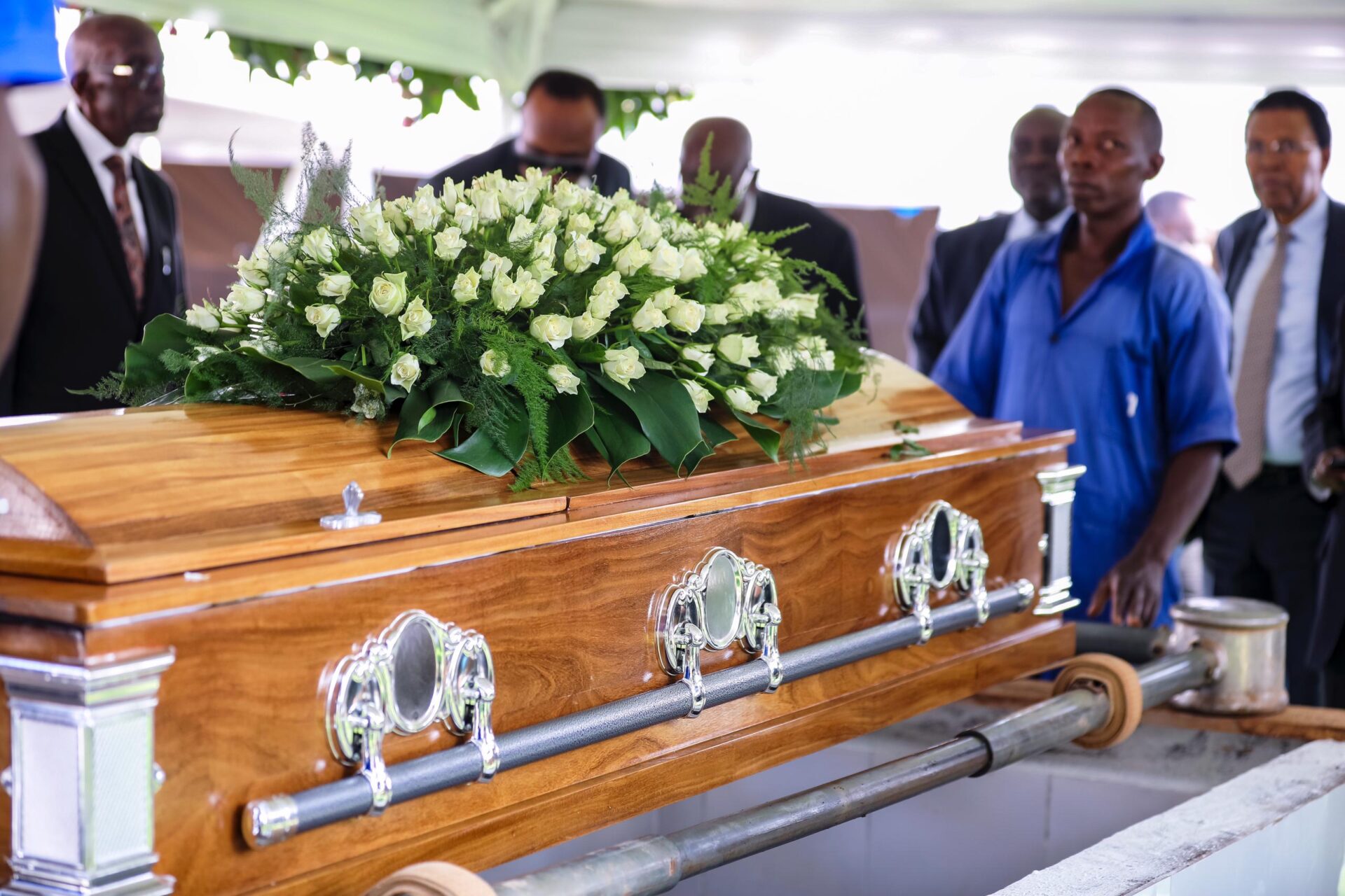 Pastor Ezra Mpyisi Laid To Rest - KT PRESS