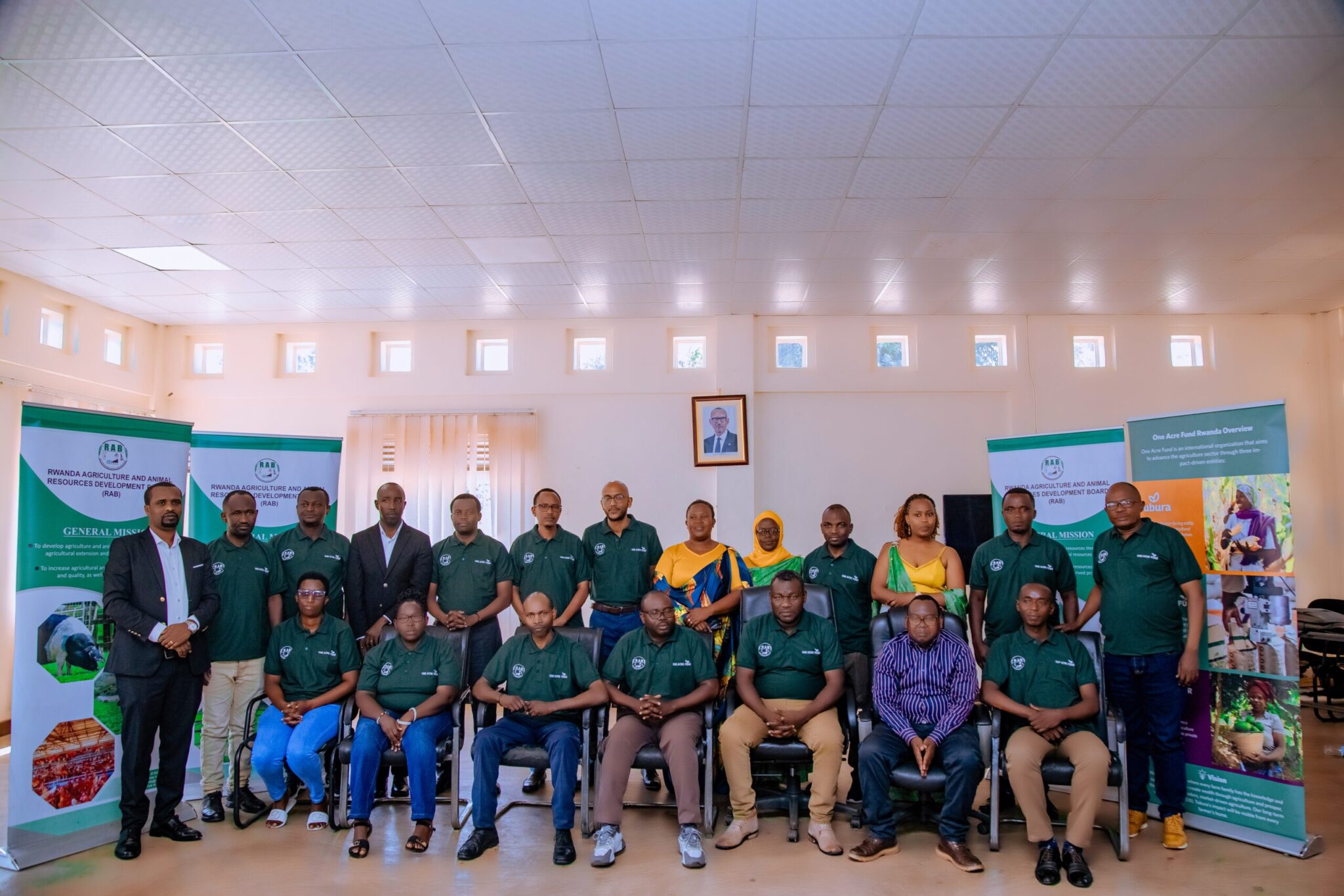 RAB and One Acre Fund Launch Rwanda’s First Agriculture Extension ...