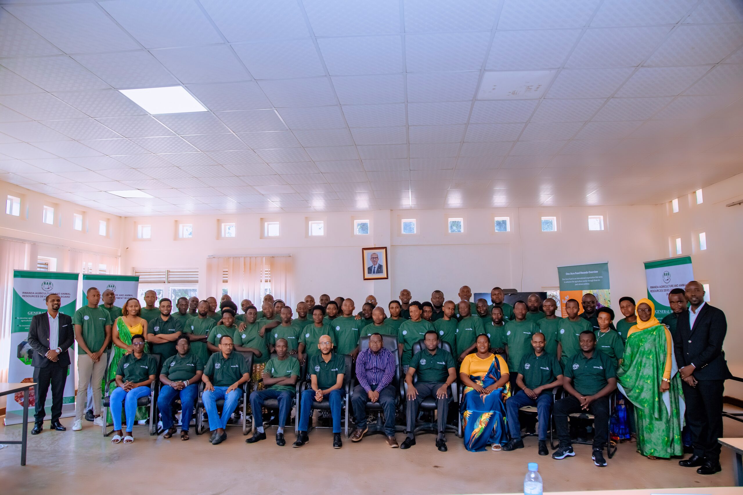 RAB and One Acre Fund Launch Rwanda’s First Agriculture Extension ...