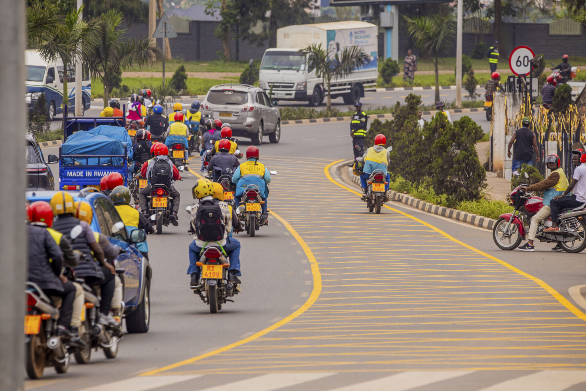 Kigali’s New Bus Lane and the Stubborn Motos - KT PRESS